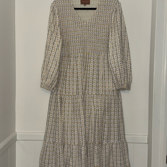 JessaKae | Dresses | Jessakae Long Sleeve Floral Dress Cream And Blue ...